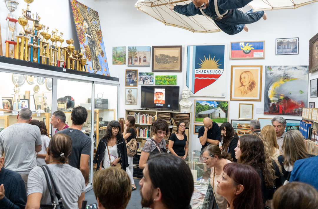 Aiola presente en la inauguración del anexo “Daniela Prieto” del Museo ...
