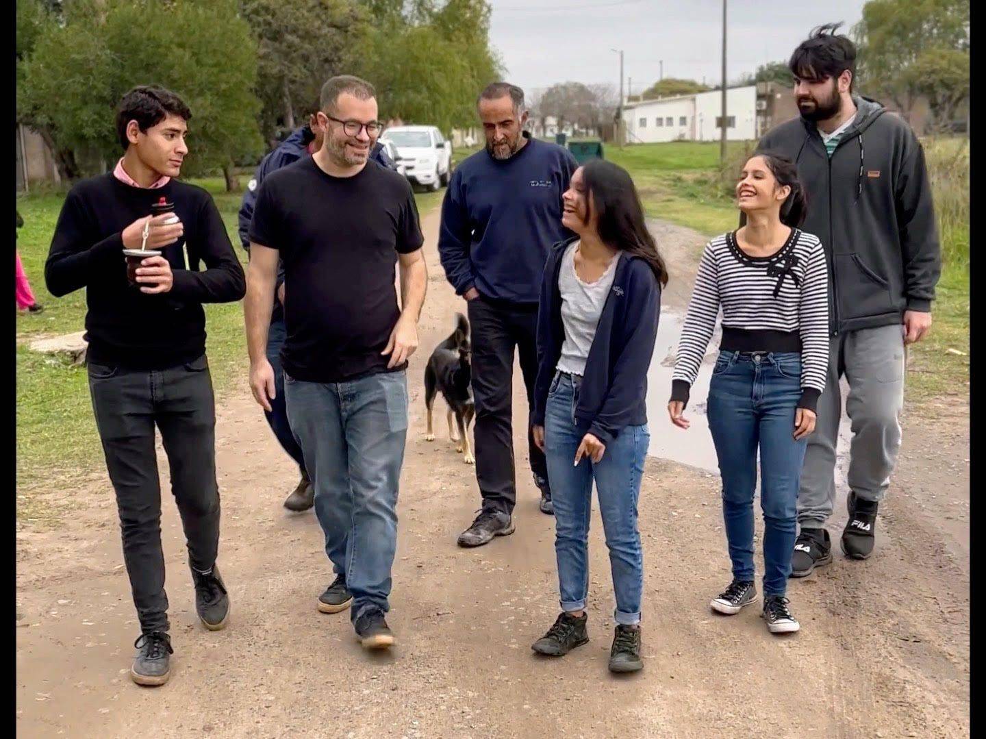 Tomás Domínguez recorrió Cucha Cucha y se reunió con la Sociedad de ...