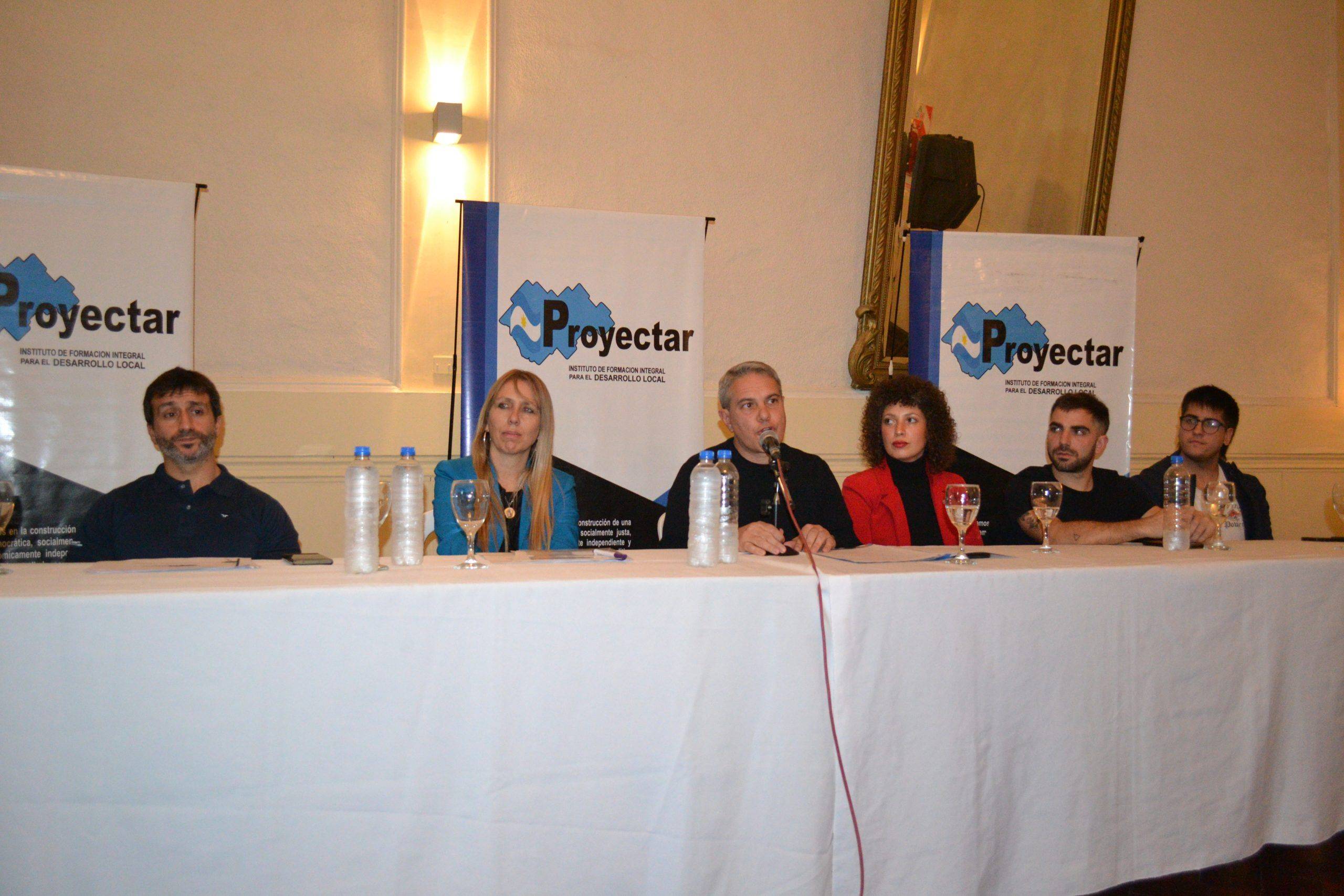Golia presentó propuestas y sumó nueva gente al Instituto Proyectar ...