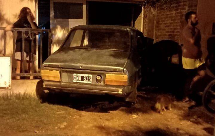 Chocó Borracho Contra Un Auto Estacionado Chacabuco En Red