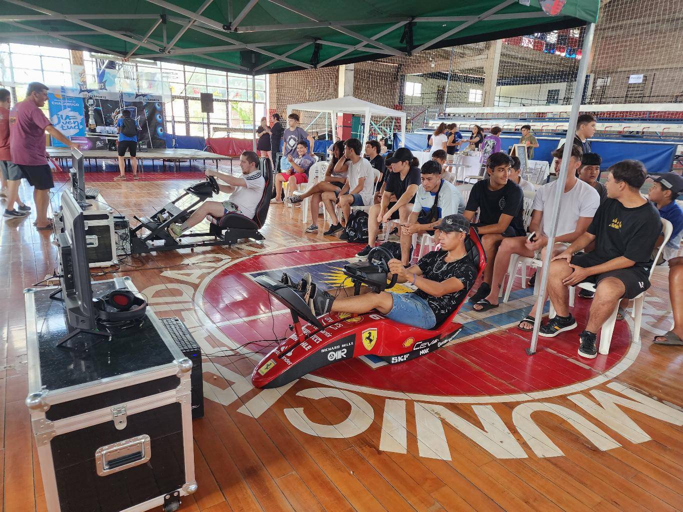 Más de 100 adolescentes presentes en el Mega Eventos Gamer | Chacabuco ...